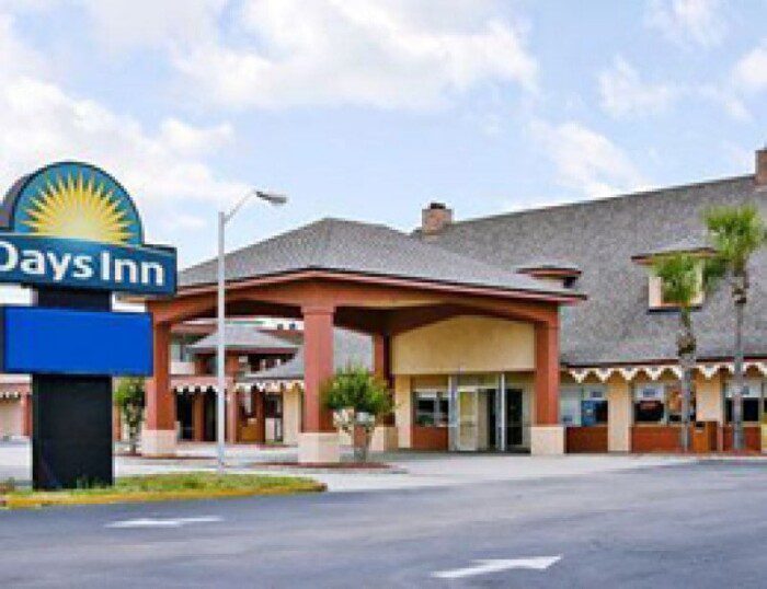 Days Inn - Florida Flyers Flugschule USA